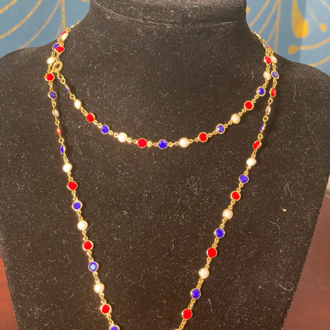 Red white And blue Vintage Neckless For MsBeehave