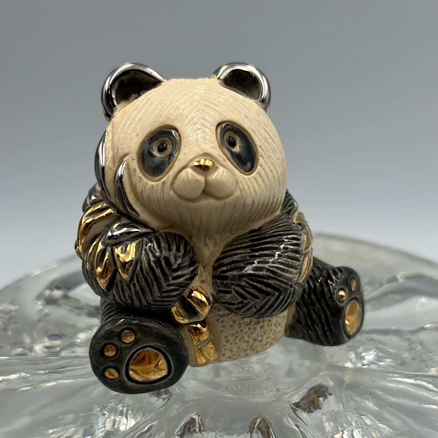Artesania Rinconada DeRosa Panda Trinket Box 2.5”