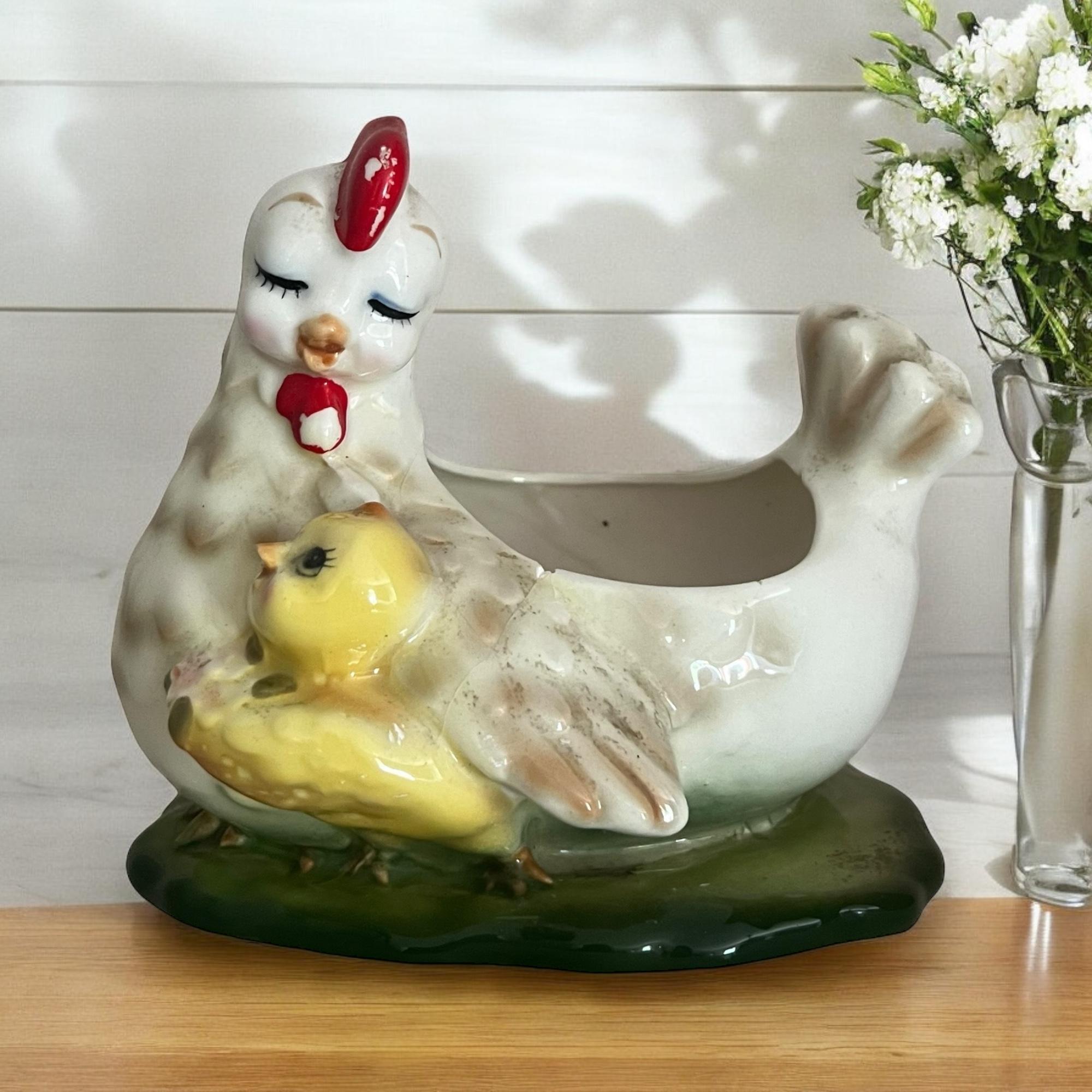 Vintage 1960s Chicken Planter by Lefton. Mama Hen with Baby Chick. H4512