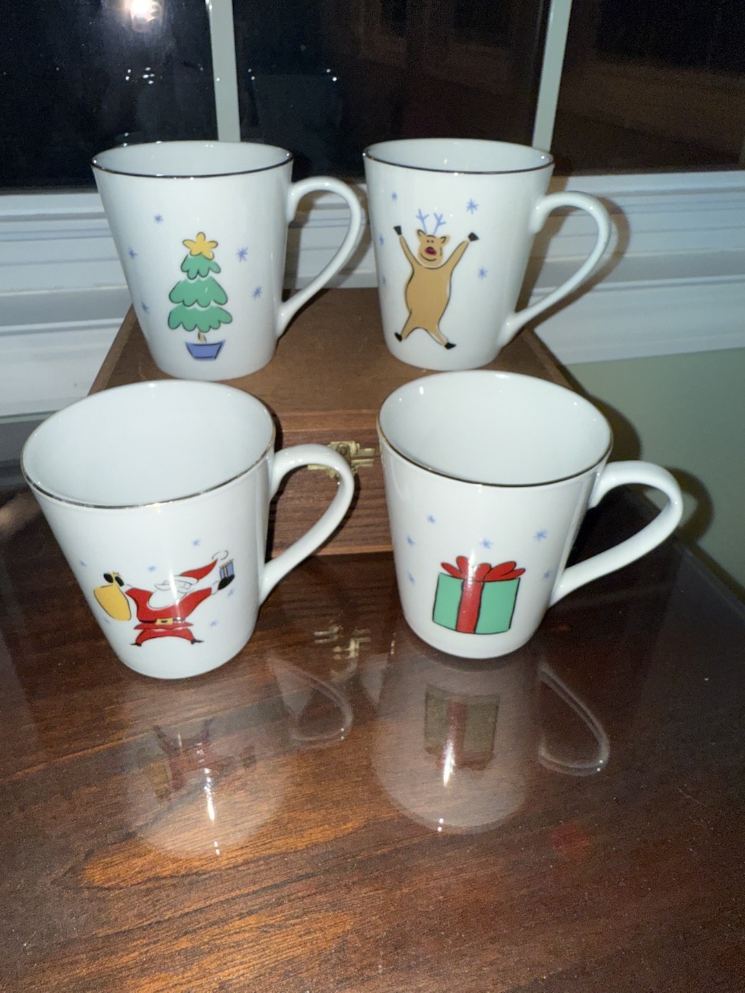 Merry Brite "Merry Christmas" 10 oz. Holiday Mugs Gold Rim - Set of 4 EUC