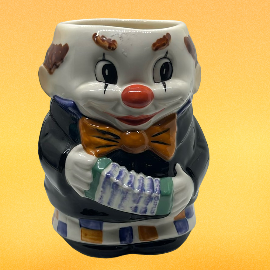 42. Goebel Clown Toby