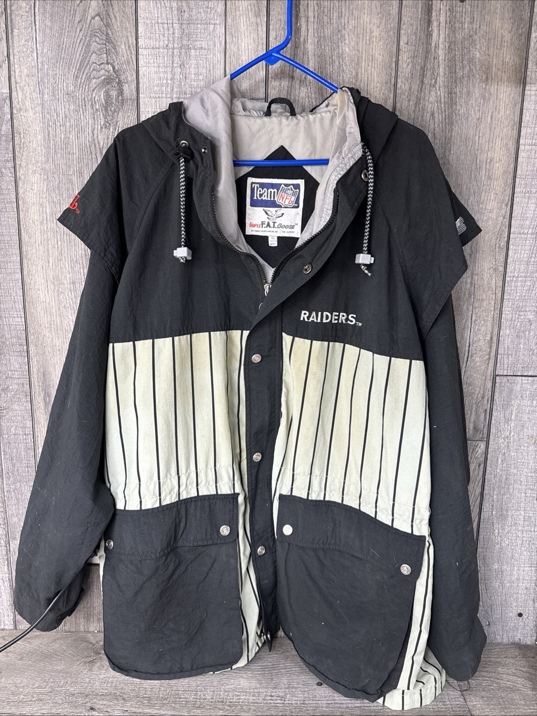 Team NFL Triple F.A.T. Goose Los Angeles Raiders Jacket Size XL