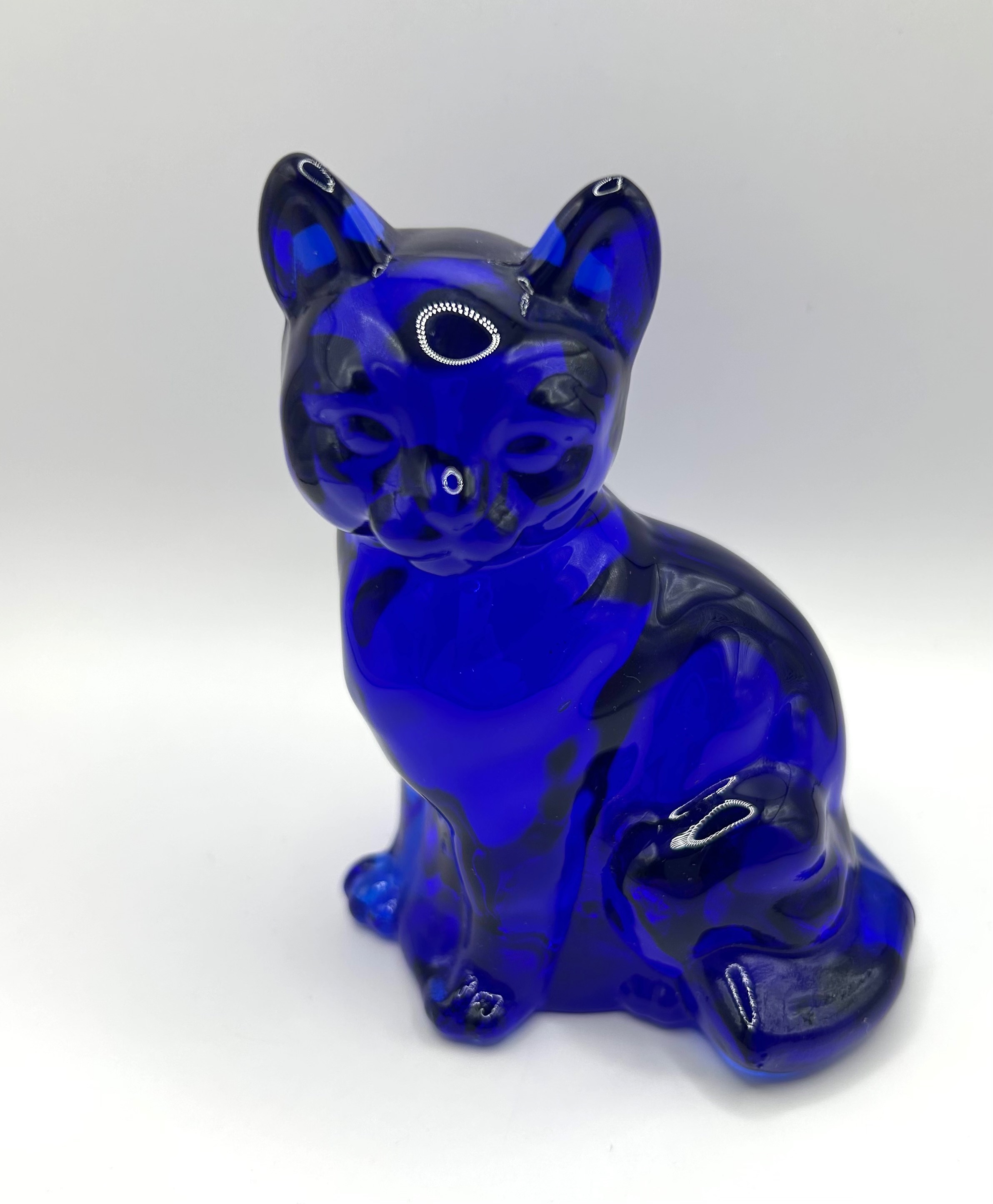 Fenton Cobalt Blue Cat 4” x 3” x 2.25”