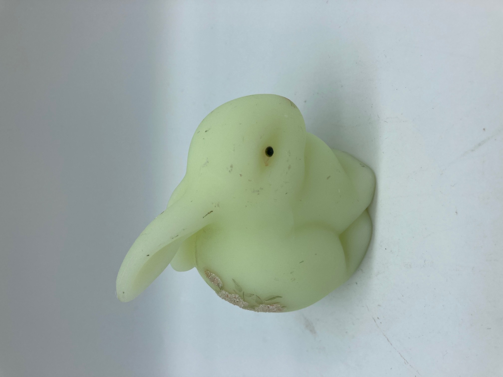 Fenton Custard Bunny Rabbit Uranium Glass Painted By Joan Edwards