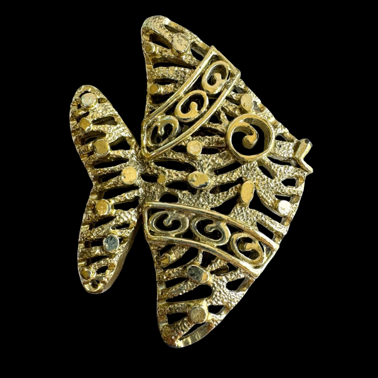 Vintage JJ Tropical Fish Gold Tone Openwork Brooch