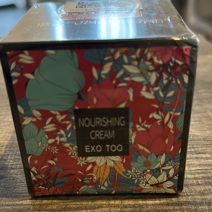 EXO TOO Nourishing Cream Mushroom Head Air Cush CC Matte Foundation ...