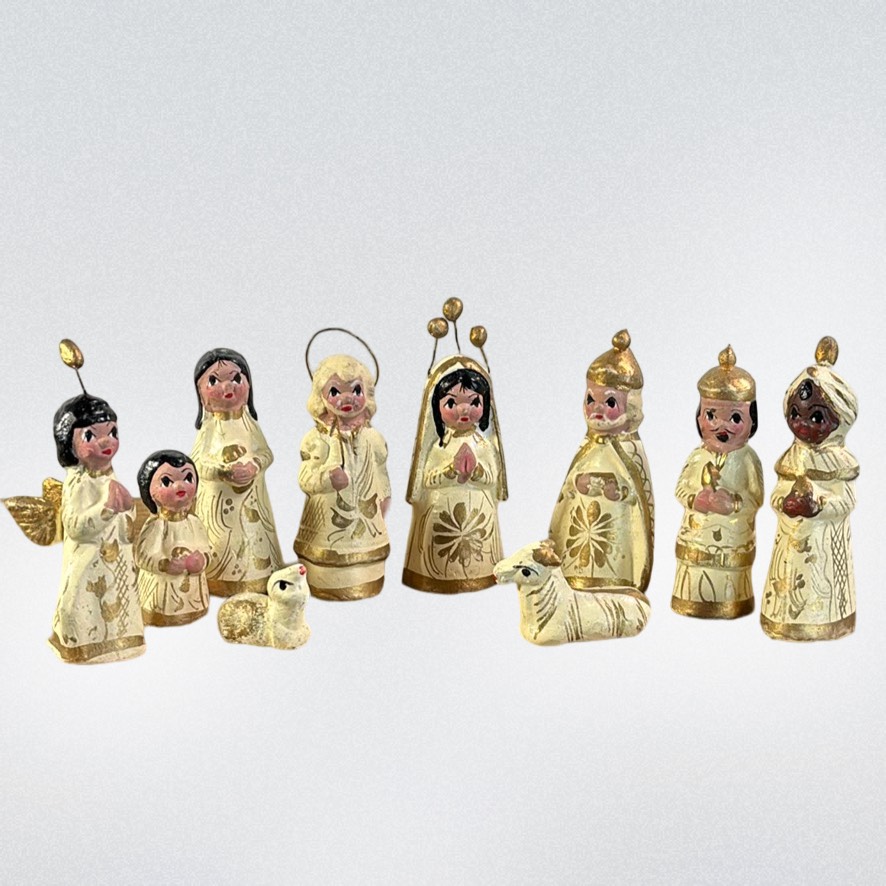 Mexican Pottery Nativity Scene Pieces~Missing Baby Jesus