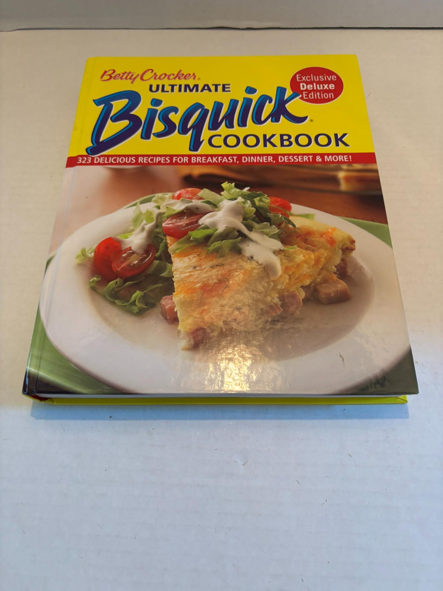 Betty Crocker Ultimate Bisquick Cookbook Exclusive Deluxe Edition Hardback