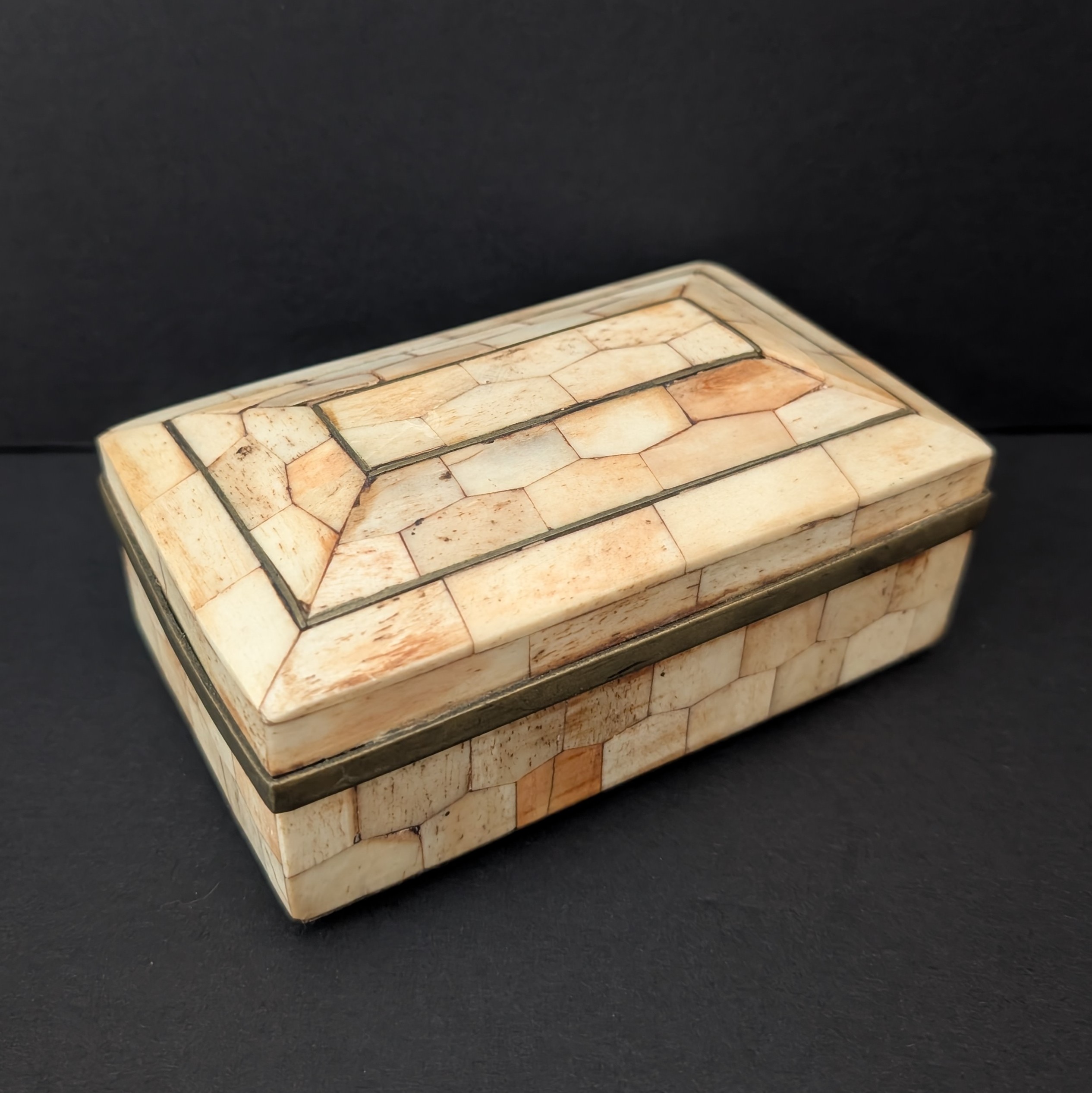 Vintage Handcrafted Bone Inlay & Brass Rectangular Trinket Box With ...