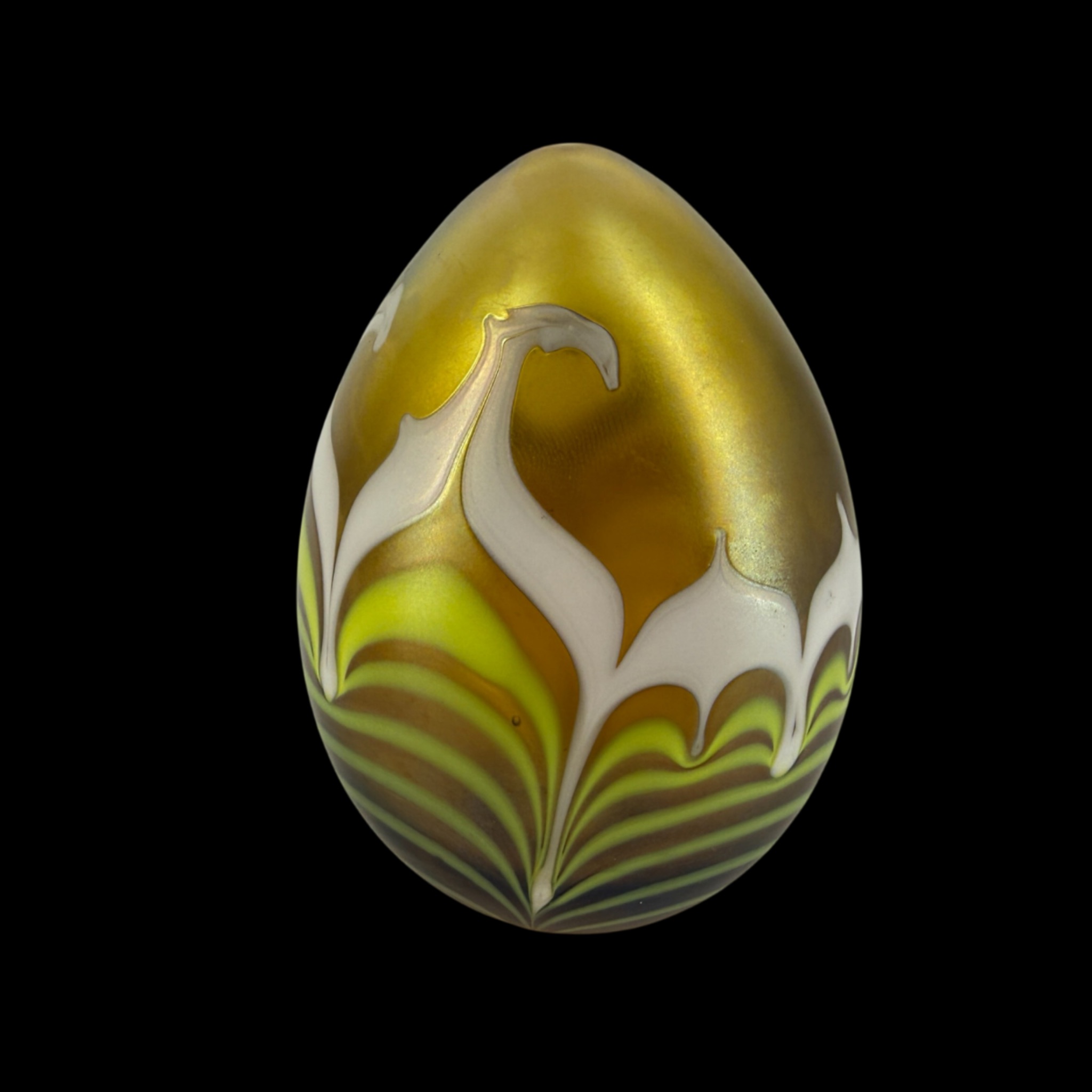 Vandermark Art Glass Green Hollow Pulled Feather Paperweight