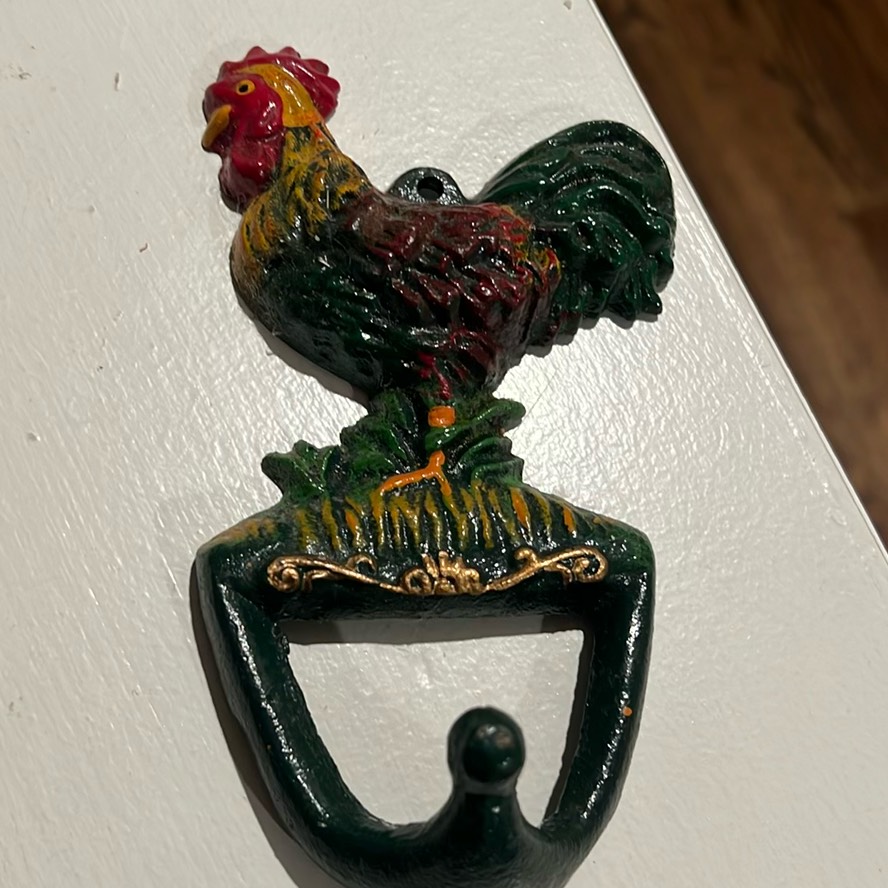 2- Iron rooster wall, HOOK decor