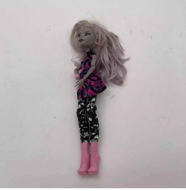 Monster High Monstrous Rivals Moanica D’kay Doll