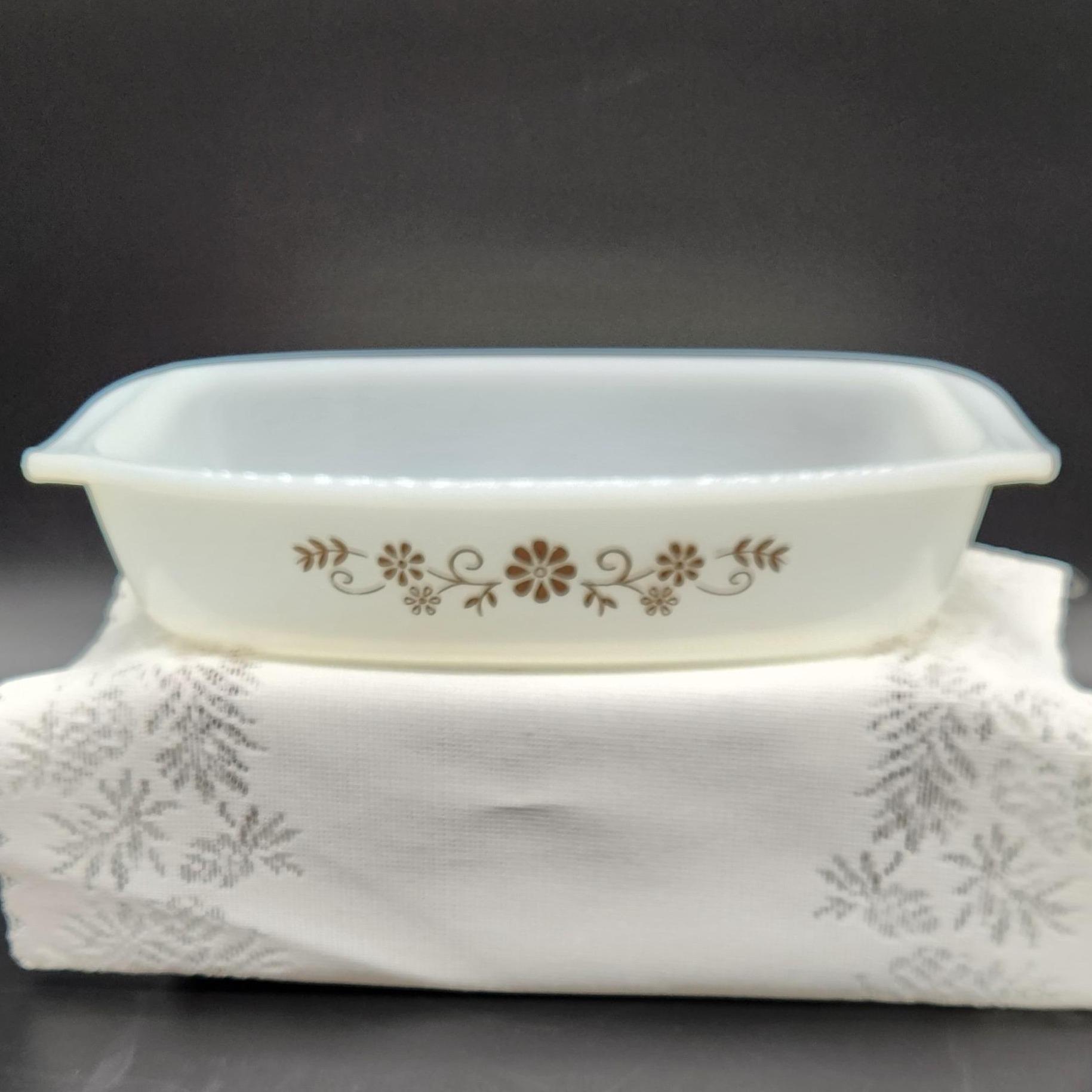 Vintage Rectangle Dynaware Casserole Dish Brown Daisy