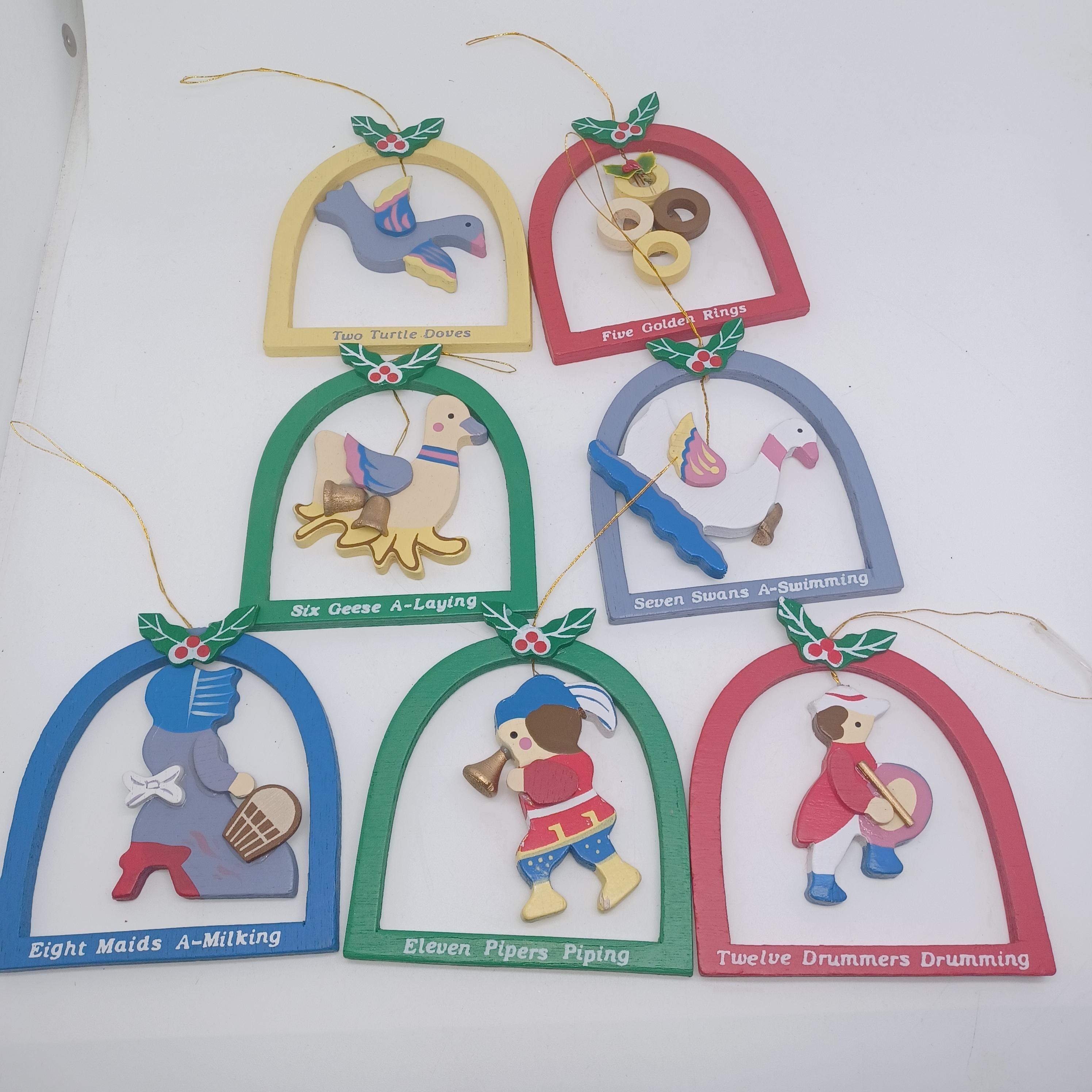 7 pieces of the 12 Days of Christmas wooden arch dangle ornaments