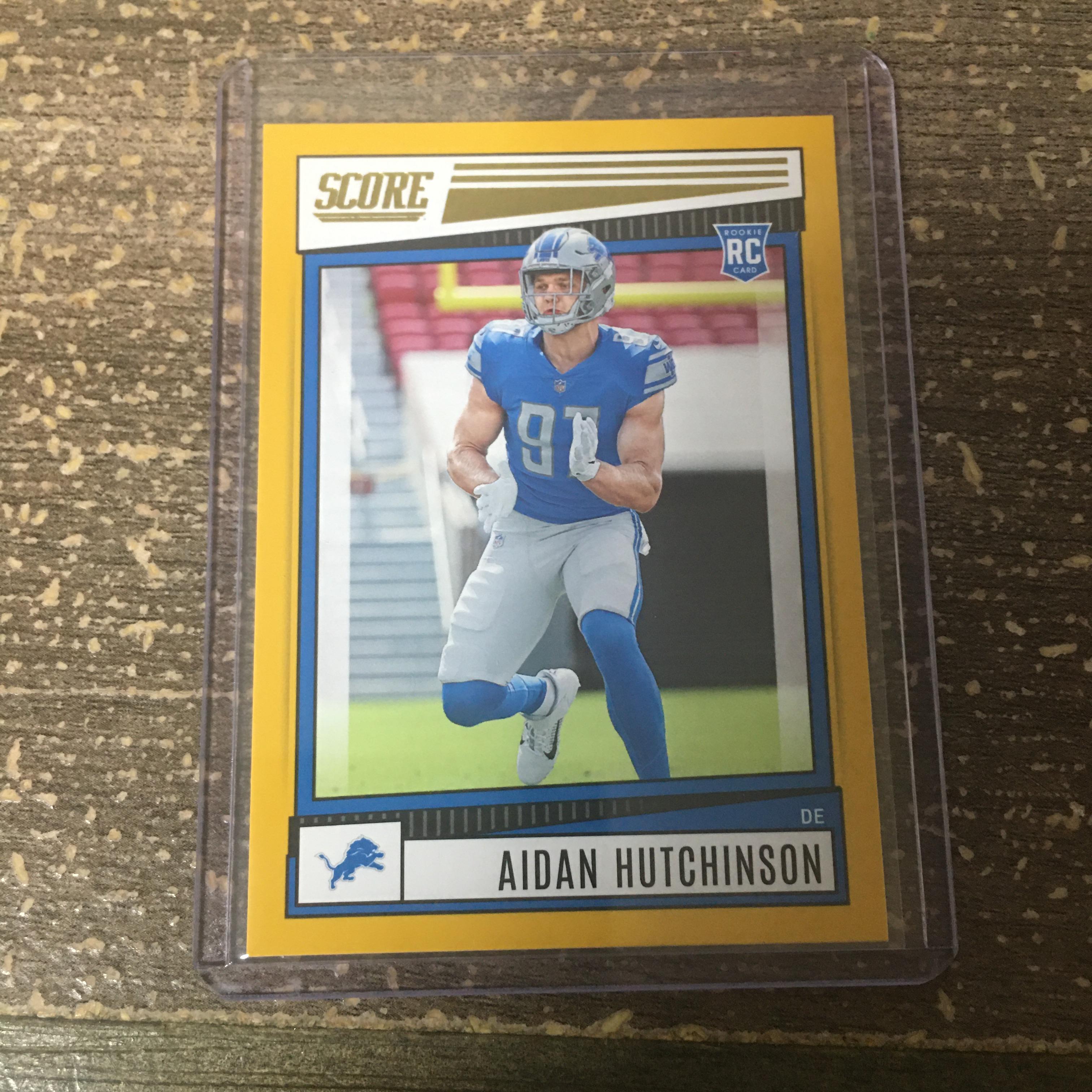 2022 Score Aidan Hutchinson Gold #307