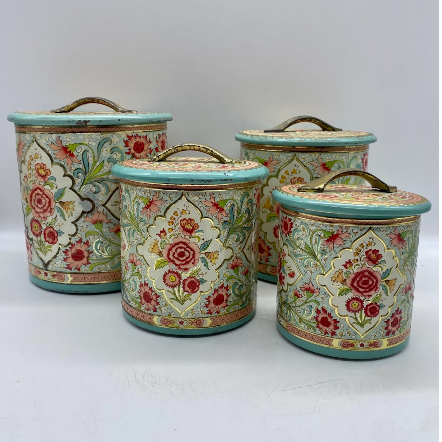 Vintage Set of 4 Daher Made In Holland Embossed Nesting Tins Canisters
