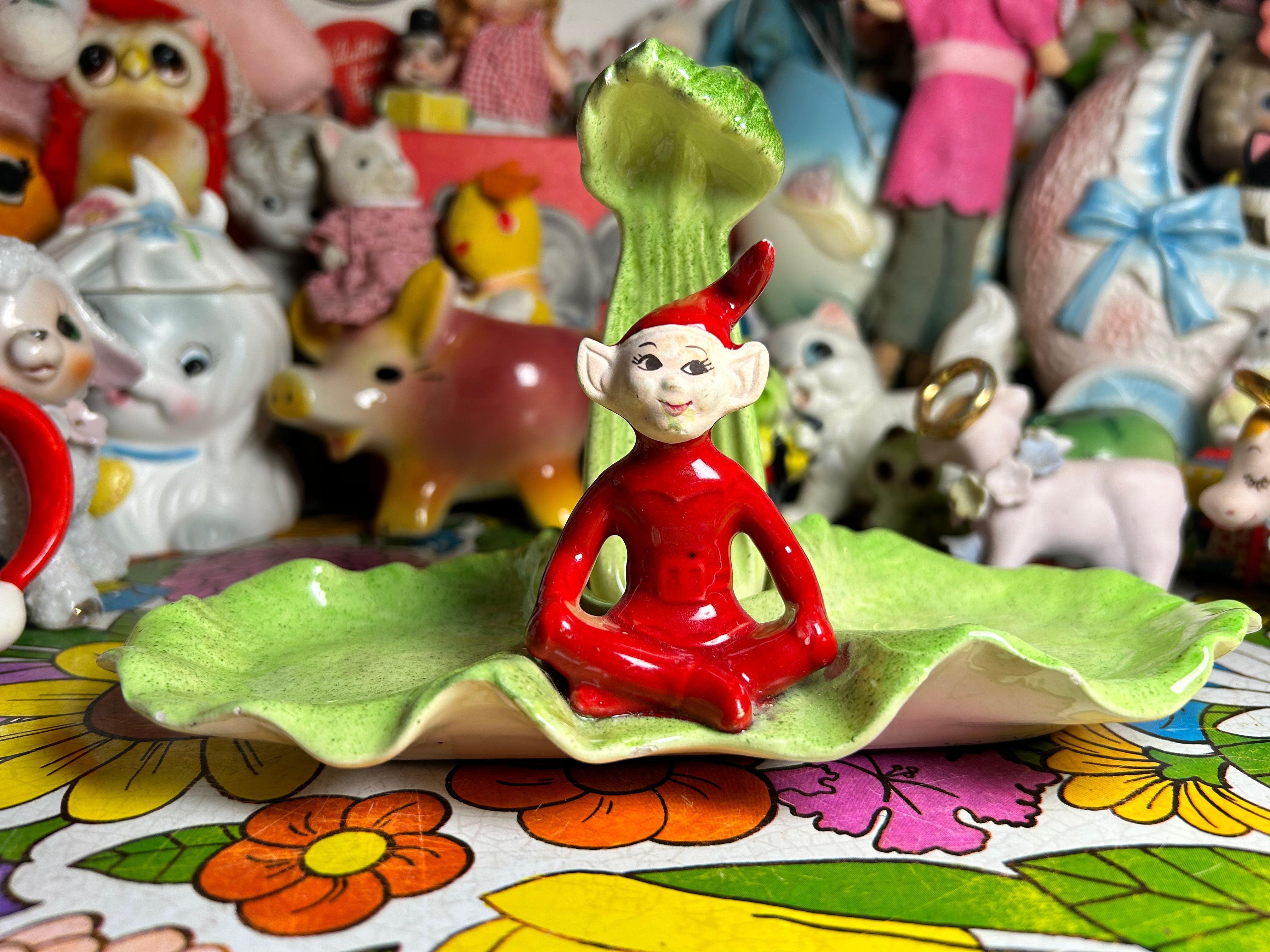 Vintage Treasurecraft Red Pixie Lettuce Tray