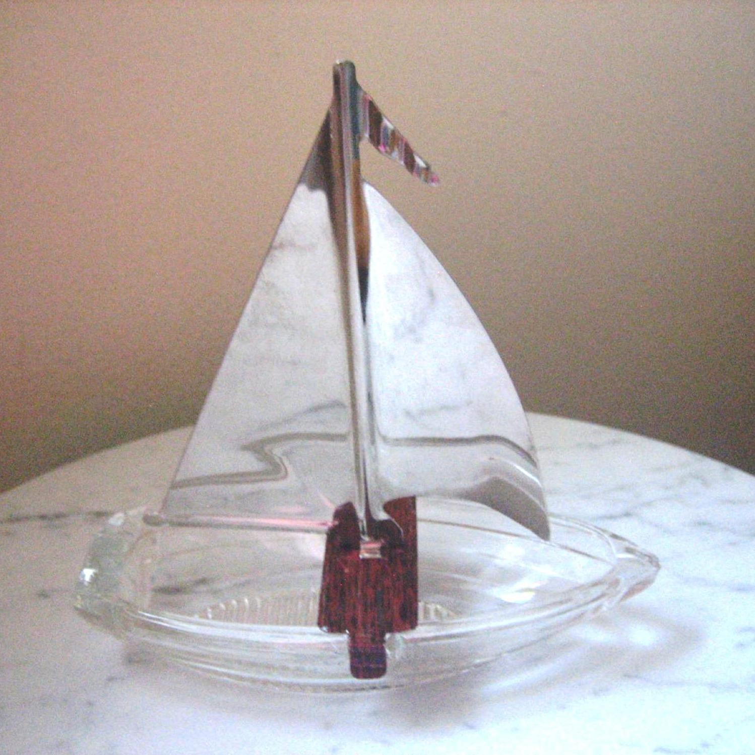 Vintage Glass Sail Boat Ashtray with Removable Metal Sail USA Made Boat ...
