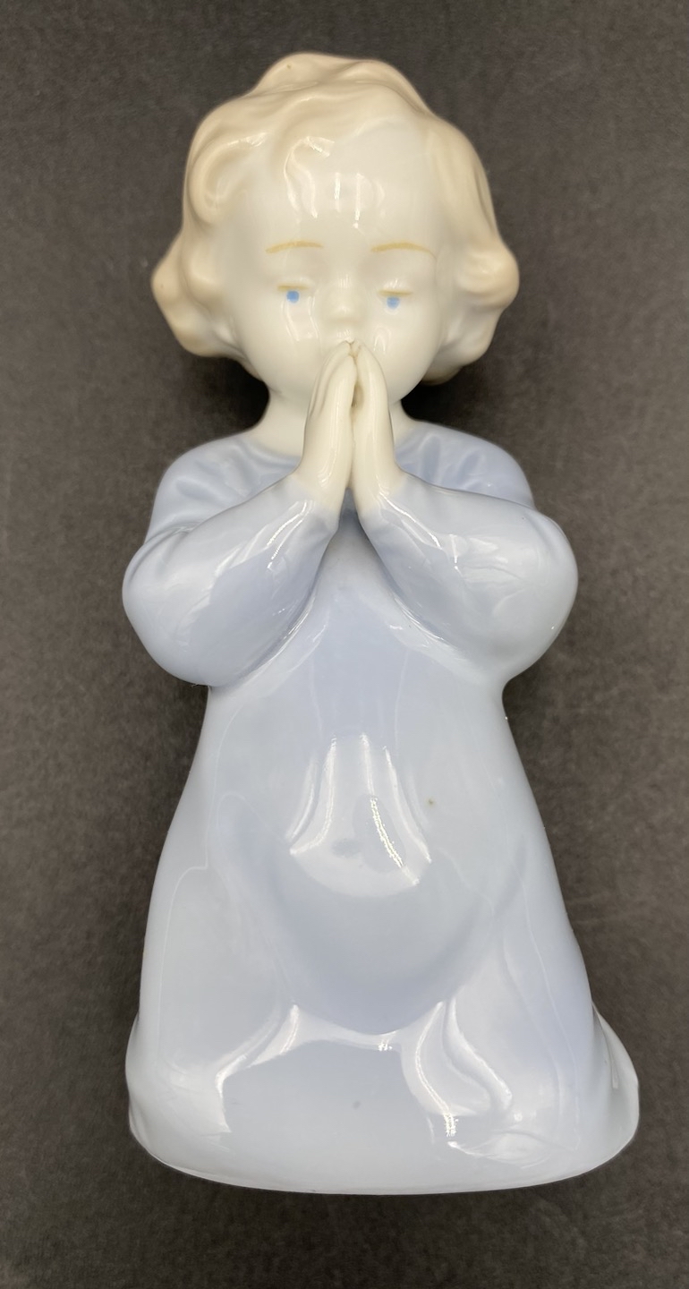 Vintage Metzler & Ortloff (Germany) Porcelain Child Praying Figurine, #7197