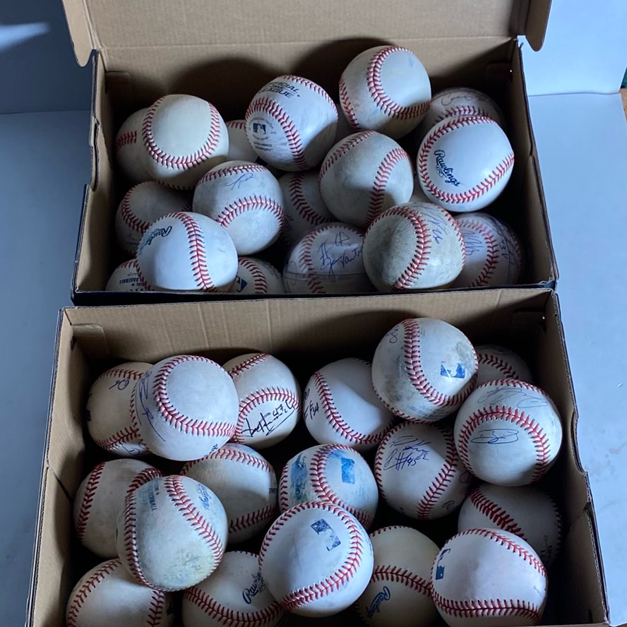 Reseller Lot 37 MLB Baseballs Signed By Various MLB Players