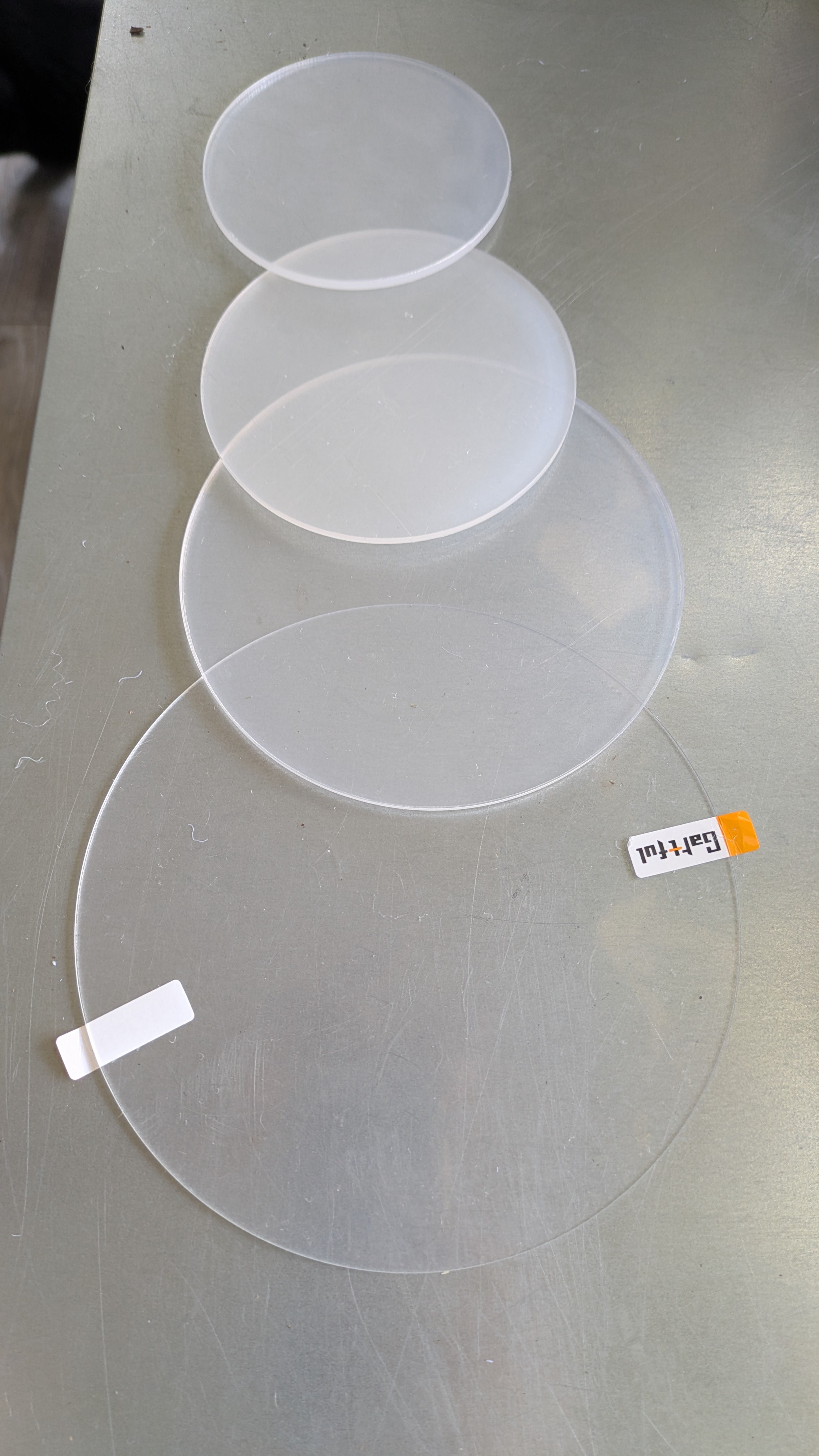 Clear round acrylic terrarium lid 5"