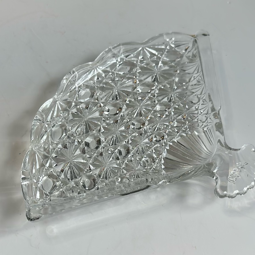 104 Fan Clear Glass Avon Fan Trinket Dish