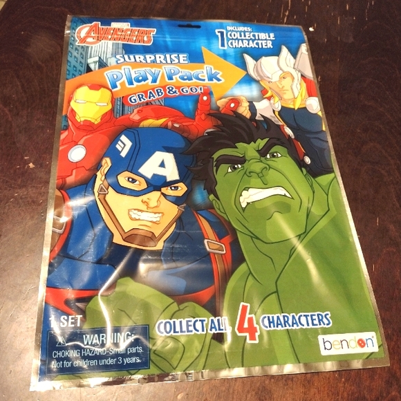 Marvel Avengers Surprise Play Pack Grab & Go (Includes 1 Collectible ...