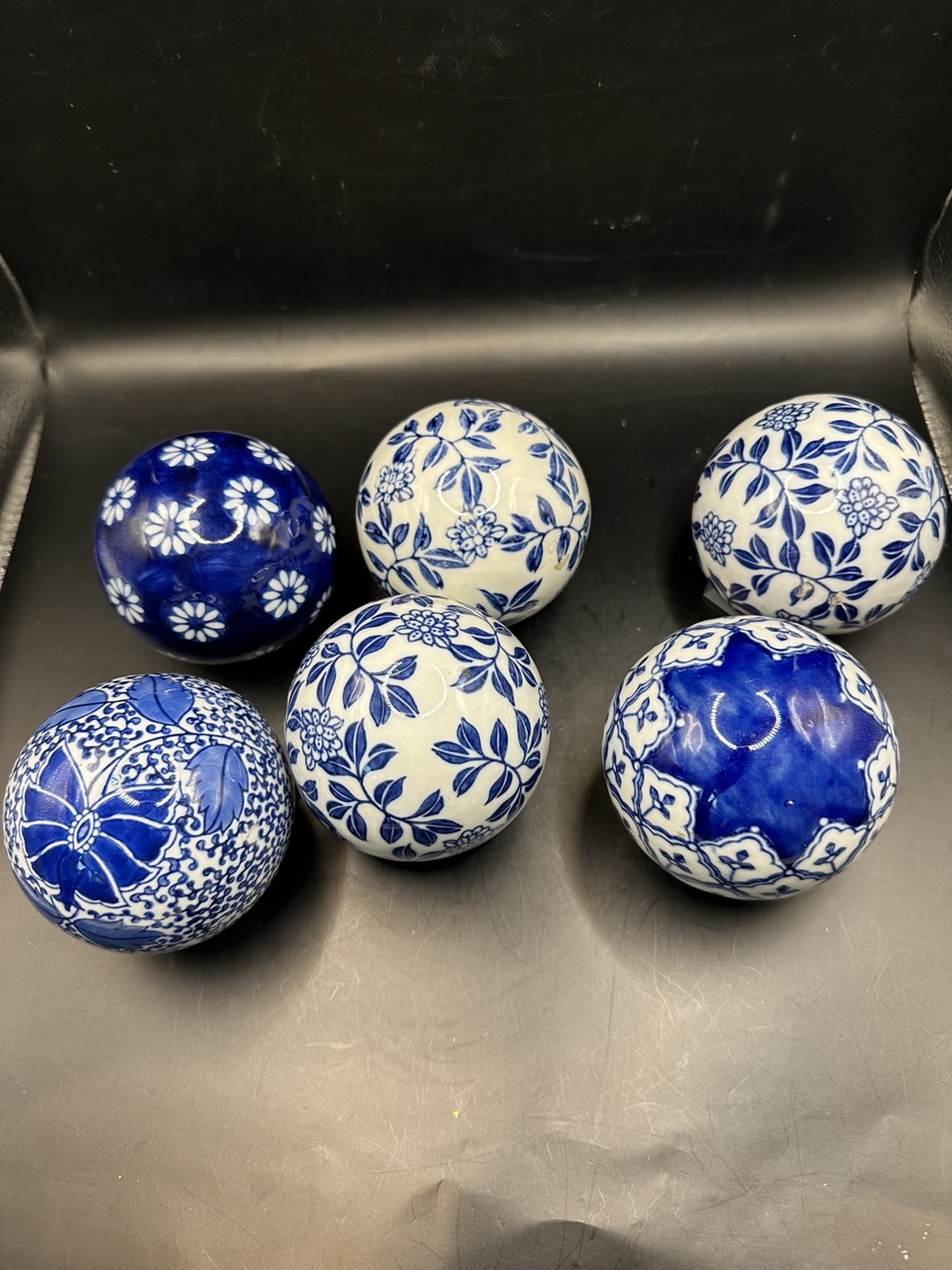 Porcelain Carpet Balls -reproduction Set Of 6