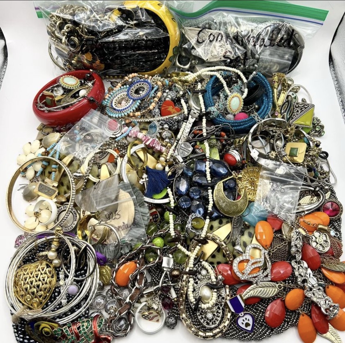 5.5 lb ALL WEARABLE Jewelry Lot Vintage To Now Includes 2 COORDINATING ...
