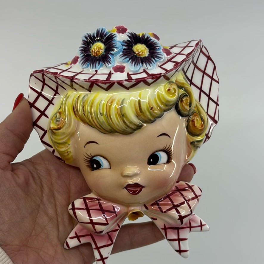 Vintage Lefton Miss Dainty Kitsch Wall Pocket Japan 5W 5.5H