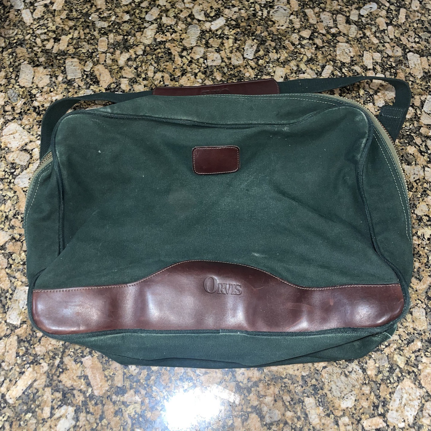 Orvis Battenkill Leather Canvas Messenger Shoulder Bag Briefcase Green ...