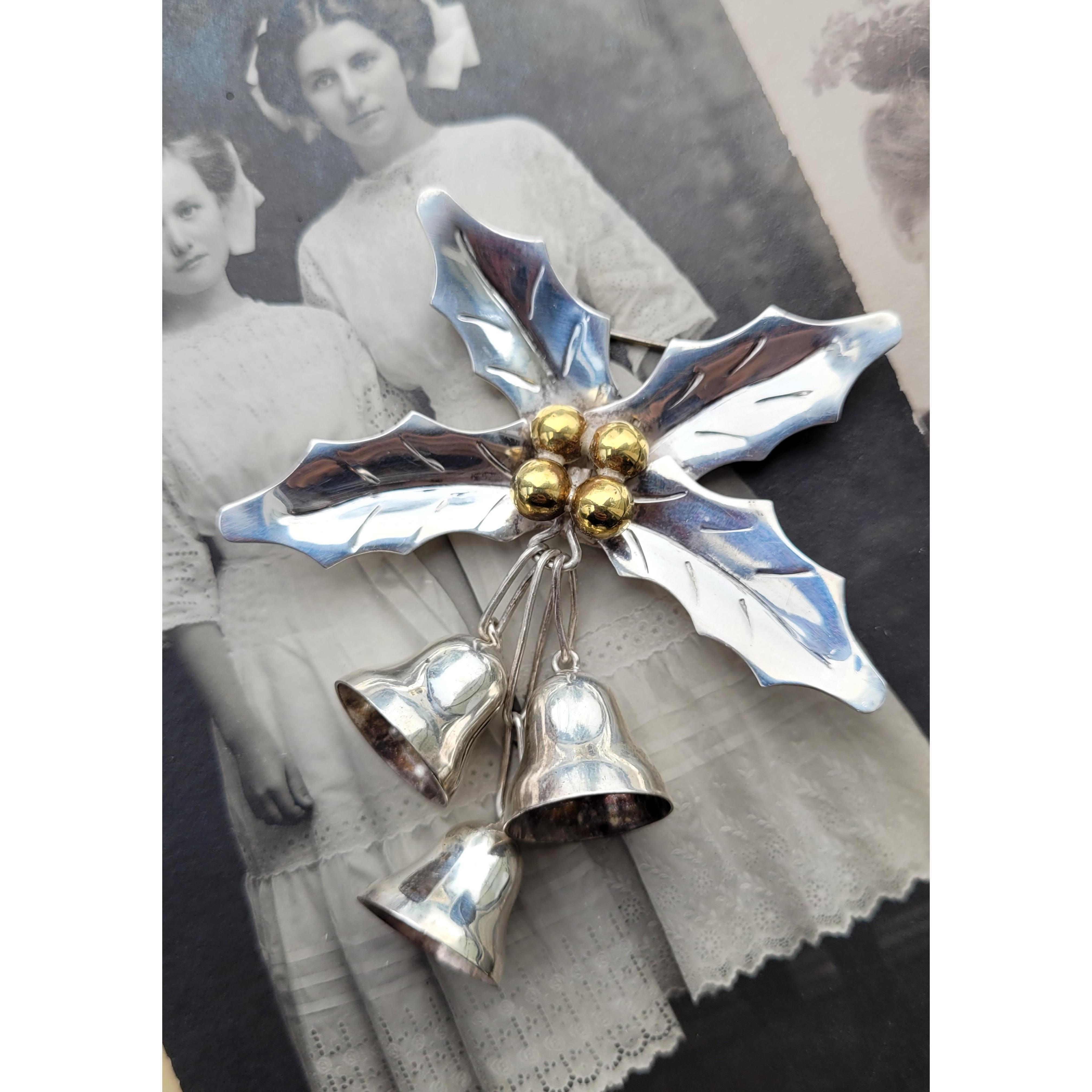 Vtg Taxco Sterling Silver Mistletoe Leaves Holiday Dangling Bells Pin ...