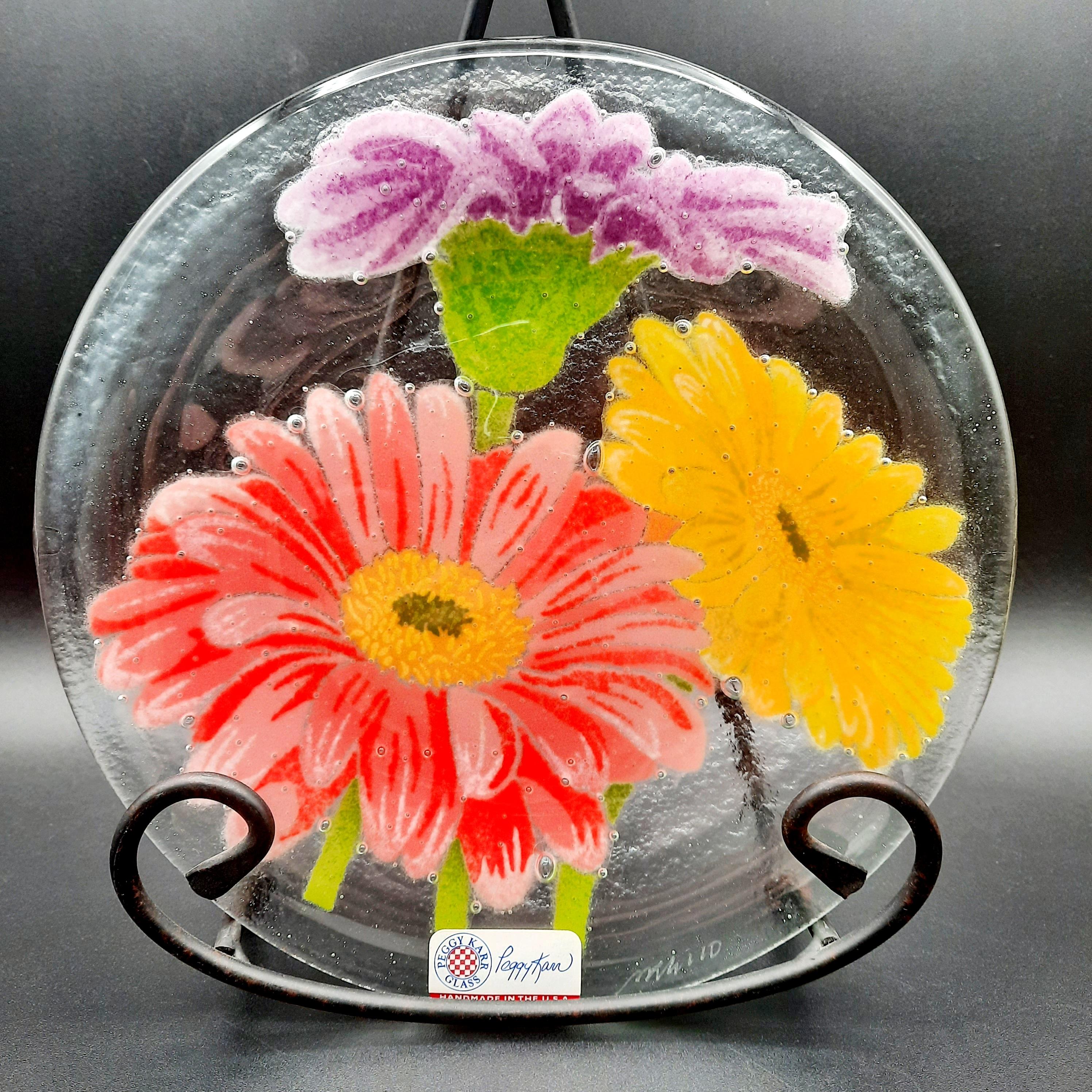 Peggy Karr Gerbera Daisy HTF Fused Glass Plate Signed