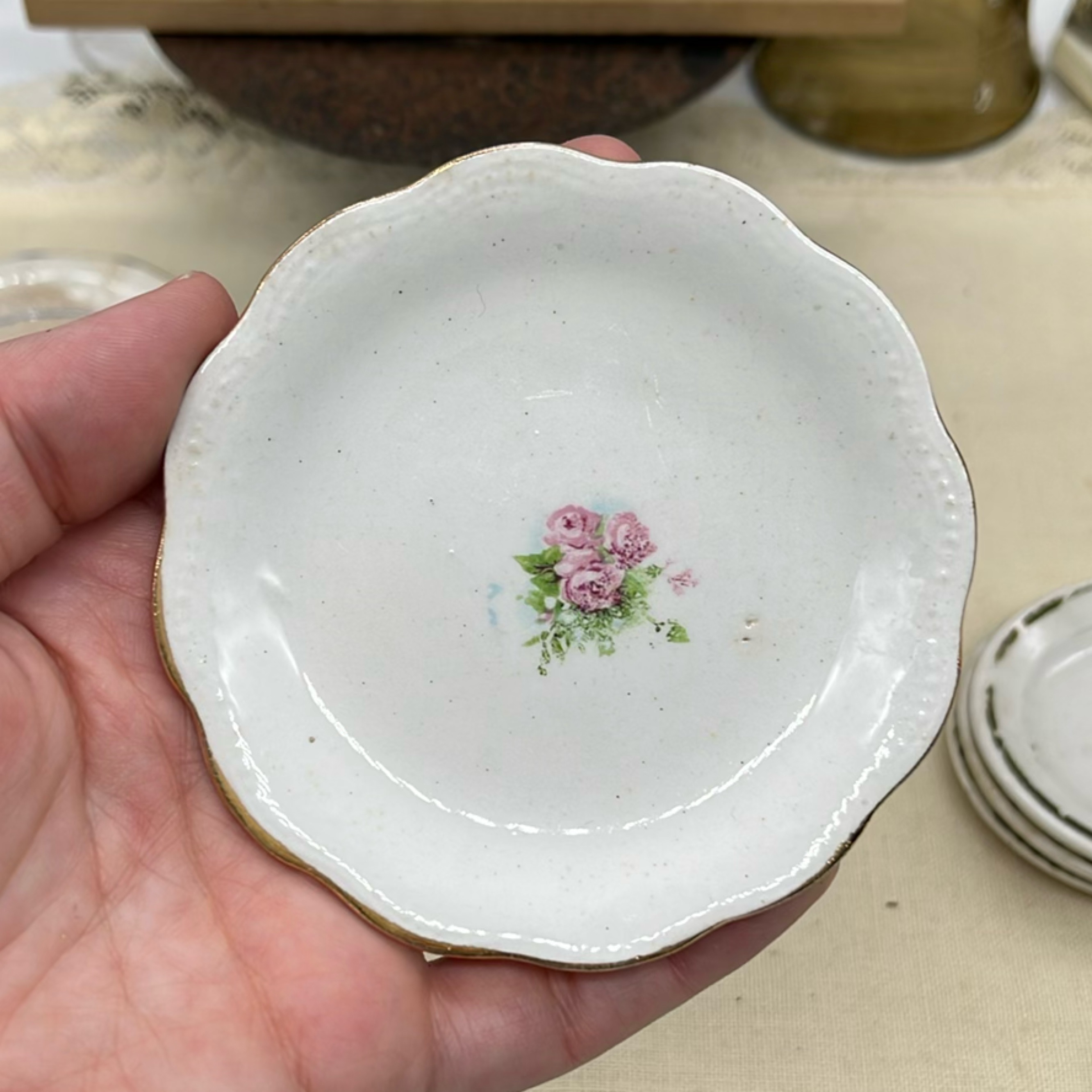 #02 - Vtg Butter Pat Pink Floral Design