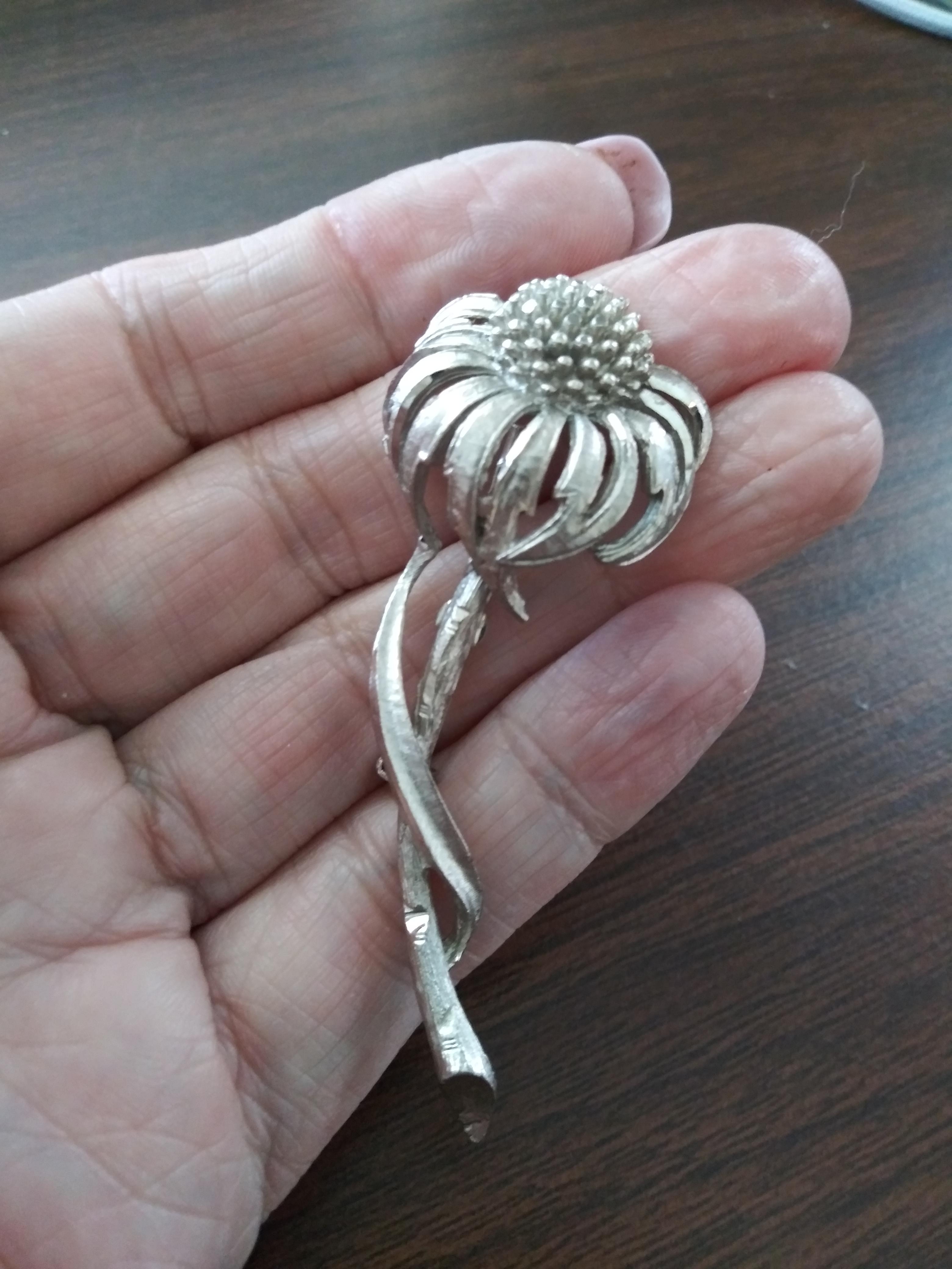 Vintage BSK Silver Tone Flower Brooch 2.5"