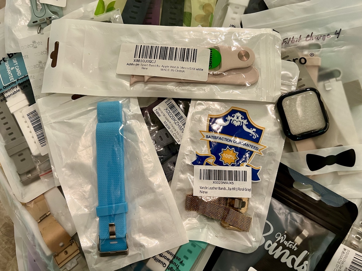 Fitbit, Apple Watch, Various Sports bands 21 Packages💥