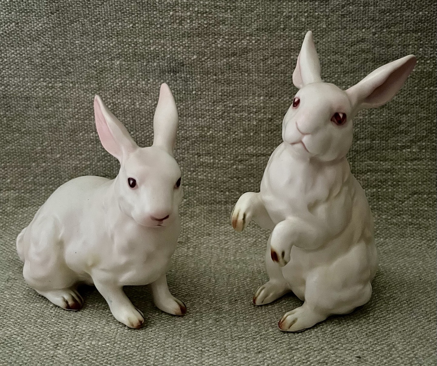 Pair (2) Lefton Porcelain White & Pink Bunny Rabbit Figurines H880 ...