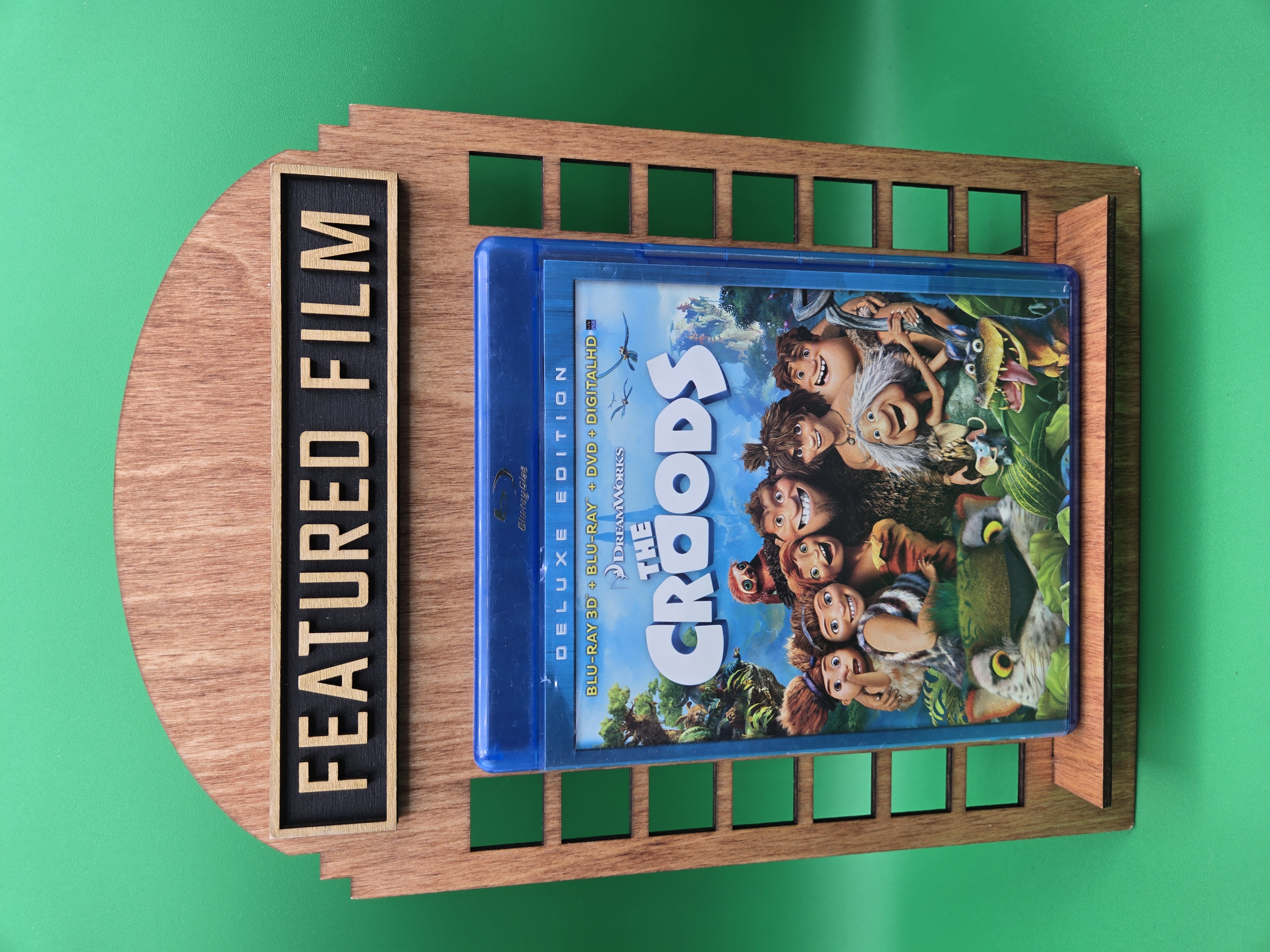 The Croods (Blu-ray/DVD, 2013, 2-Disc Set)