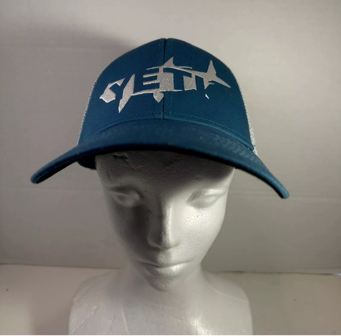 Yeti Baseball Cap Hat Mesh Back SnapBack Adjustable