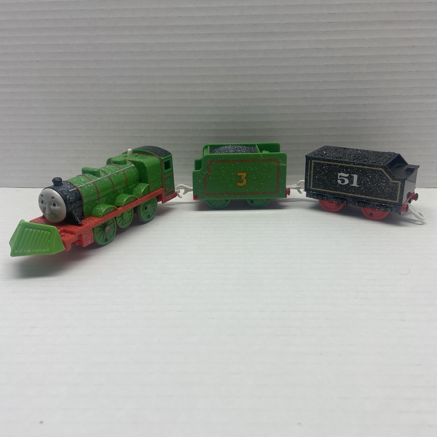 Thomas & Friends Trackmaster Motorized Snow Clearing Henry With Two ...