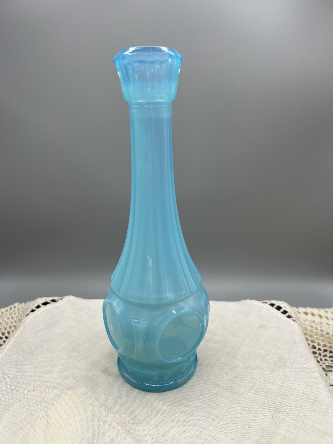 Blue Wheaton Blue/Aqua UV Reactive Opalescent Glass Bullseye Bottle