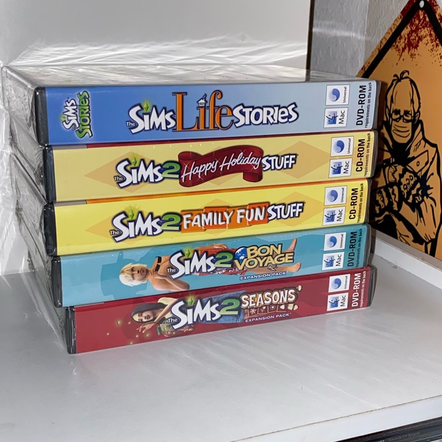 Lot Of 5 New Sims Mac DVD Video Games, see pictures and description