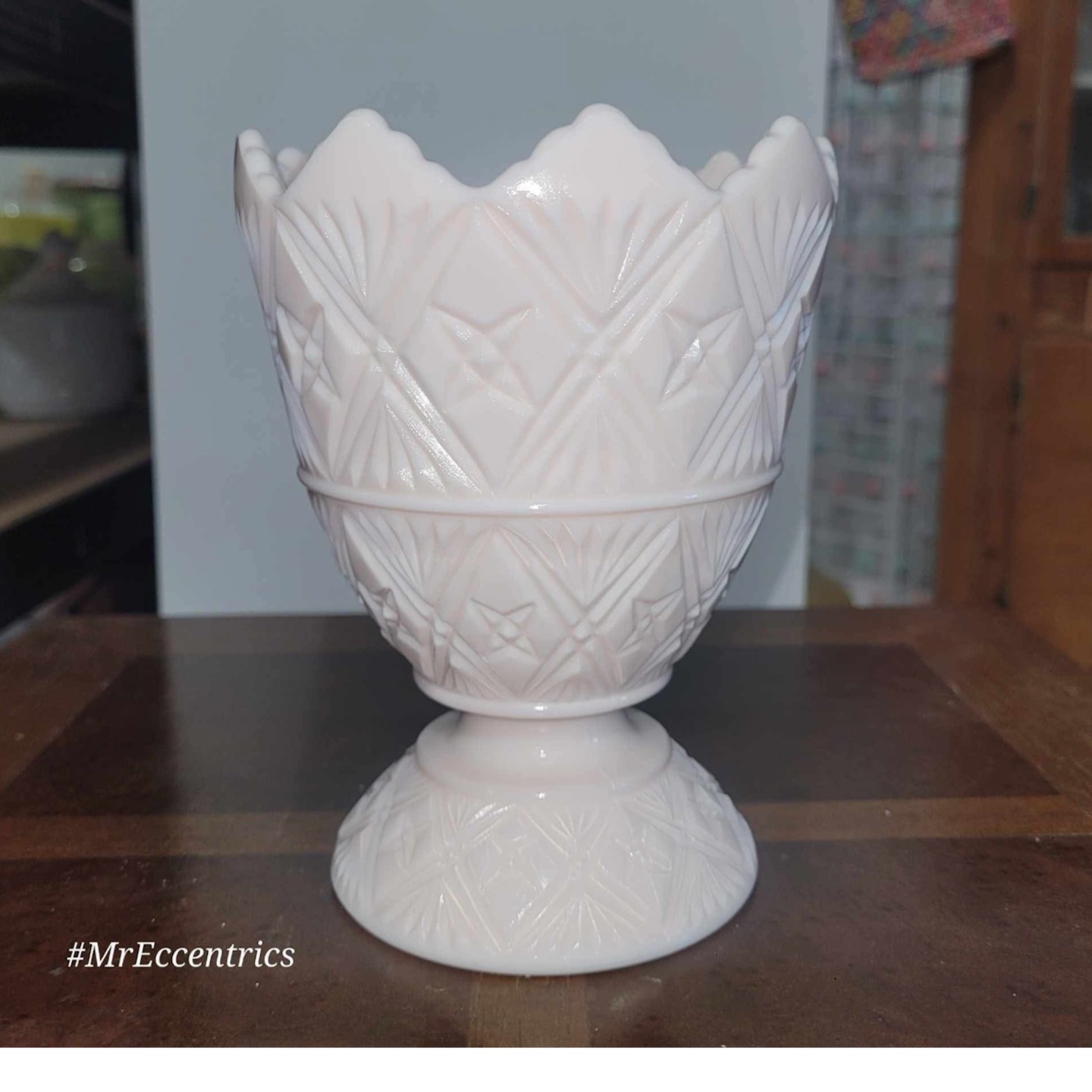 Napco Shell Pink Milk Glass Vase Candy Dish Planter