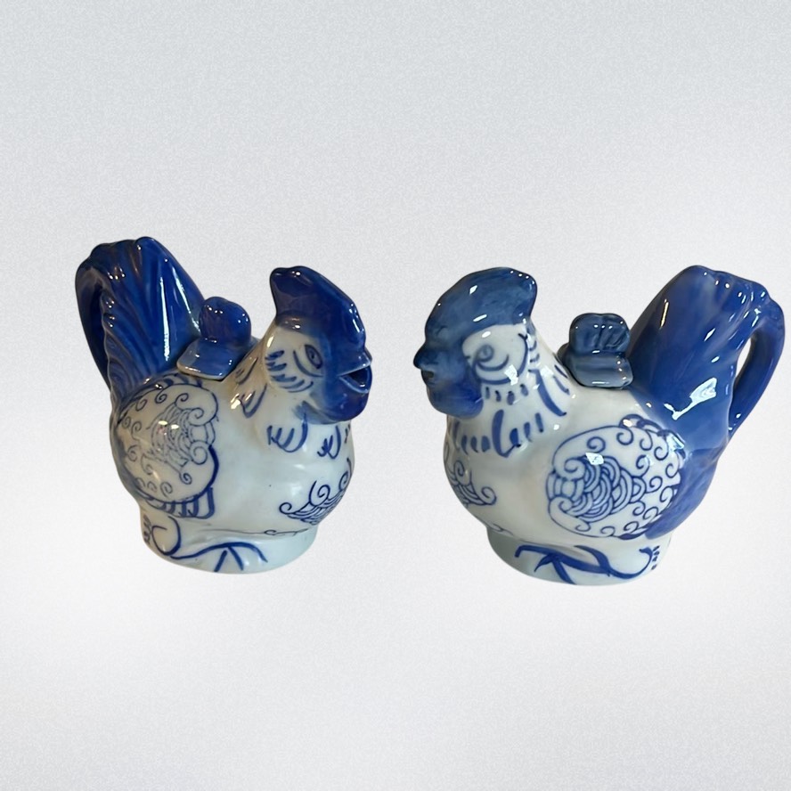 Vintage Chinese Porcelain Mini Rooster Creamers With Lids