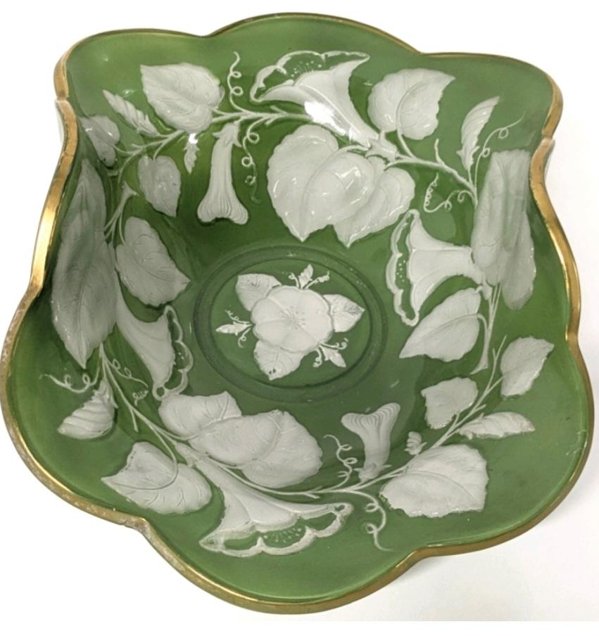 Rare Vintage Intaglio Green & White Glass Morning Glories Console Bowl ...