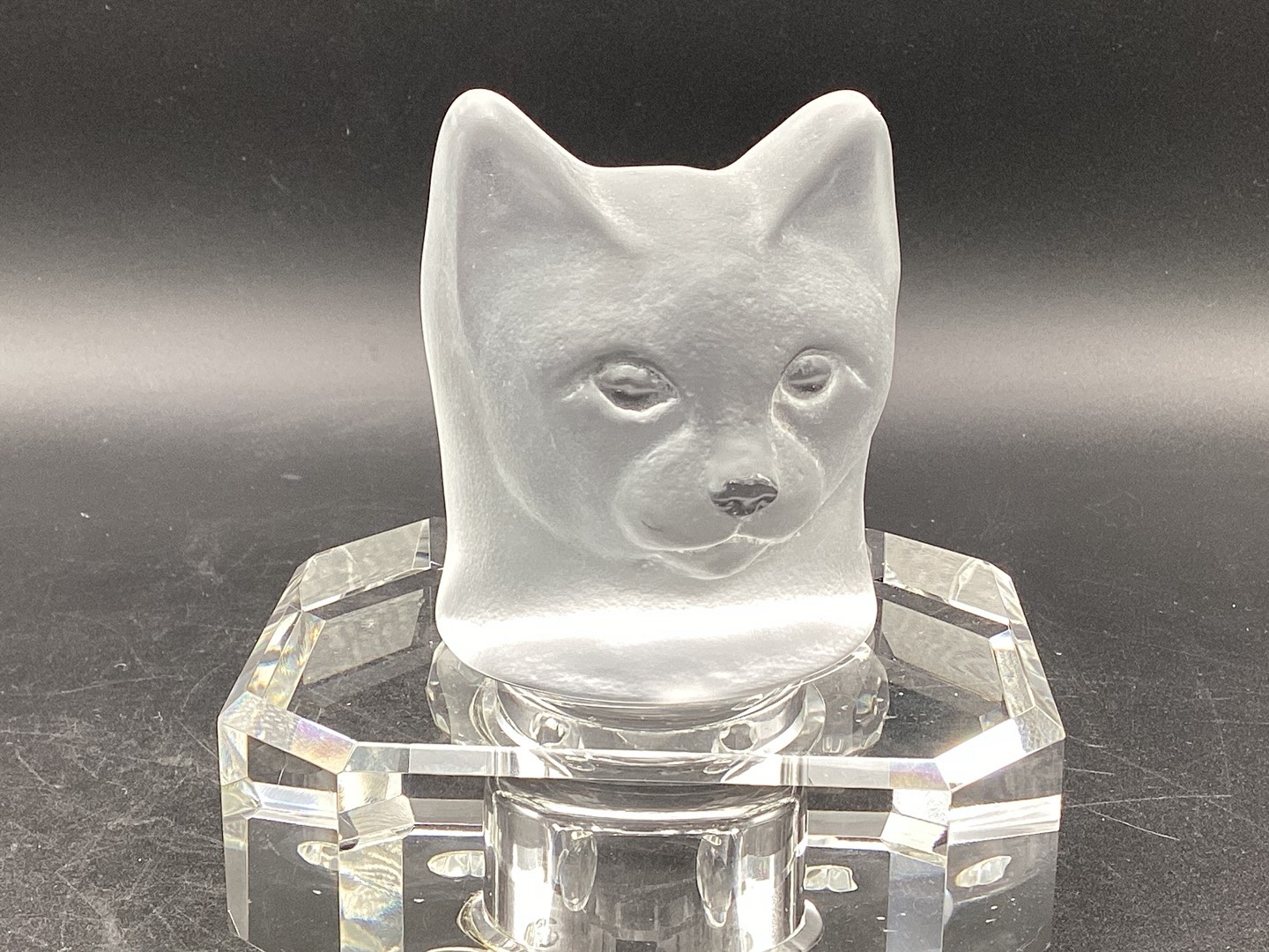 2691 Nybro Frosted Cat Paperweight
