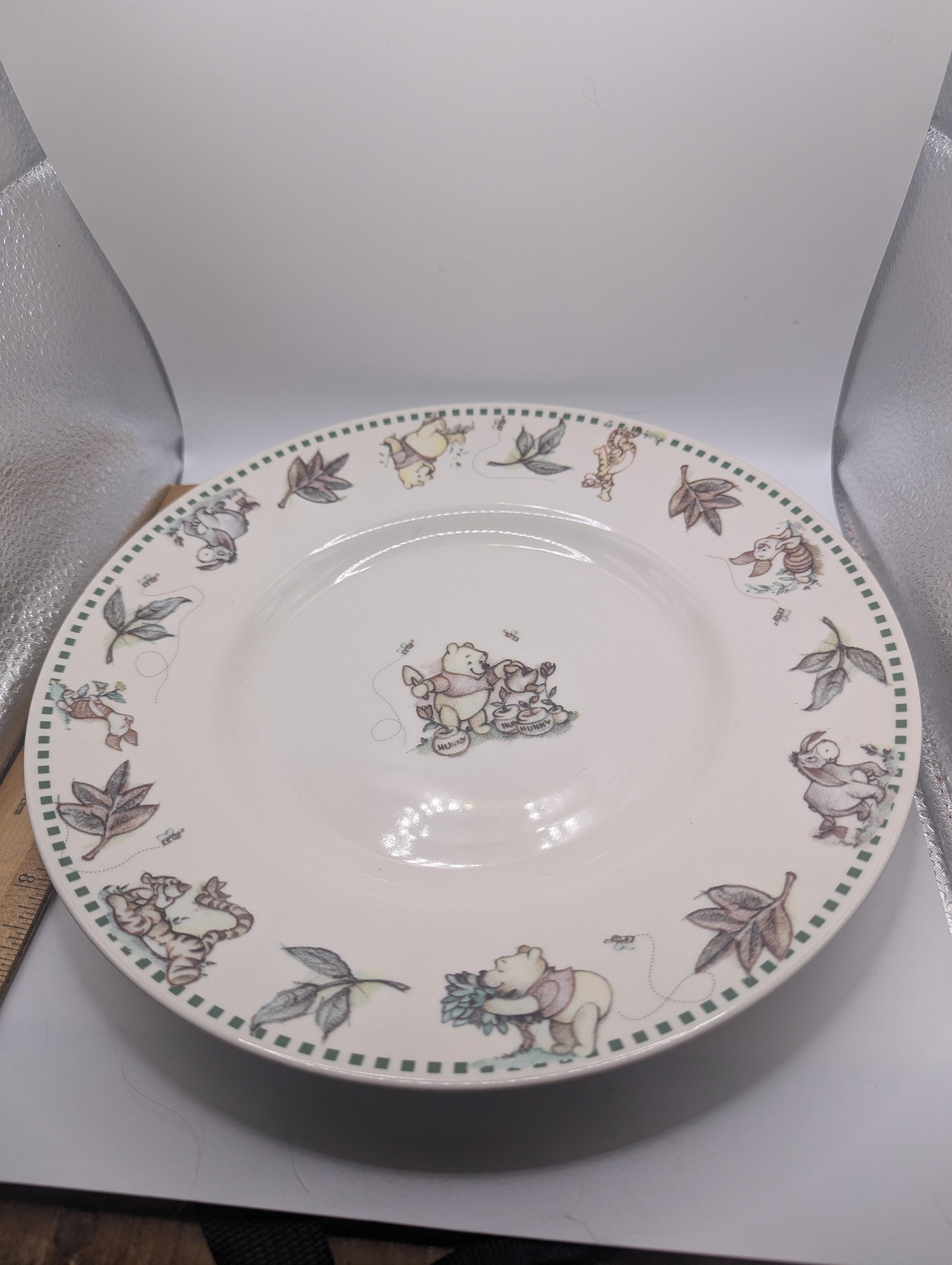 Disney Winnie the Pooh Dinner Plate Leaf Tigger Eeyore Piglet Stoneware ...