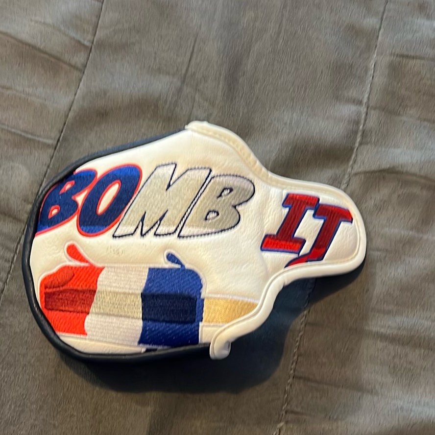 “Bomb It” Mallet Headcover