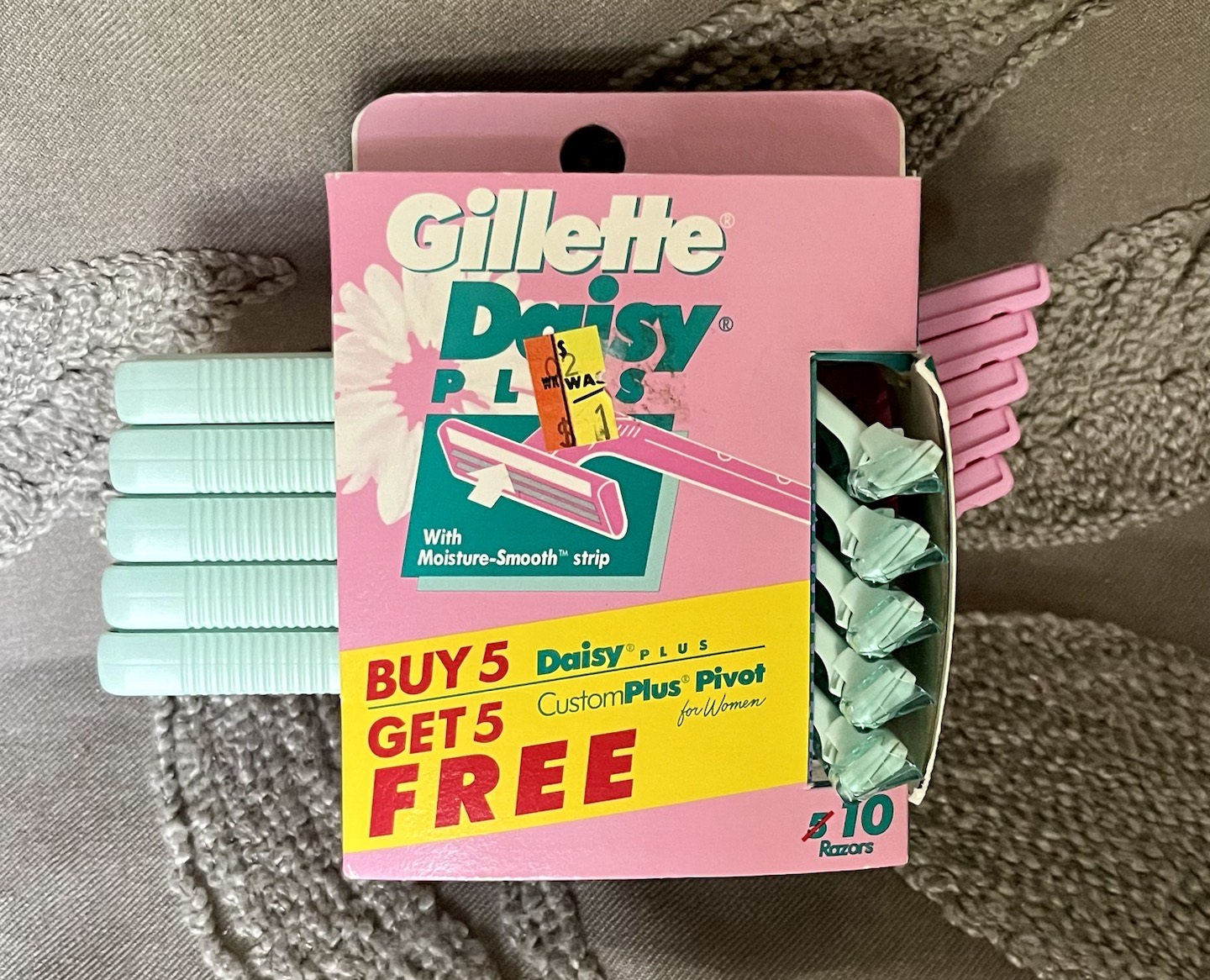 1995 Womens Gillette Daisy Plus 10 Disposable Razors CustomPlus Pivot ...