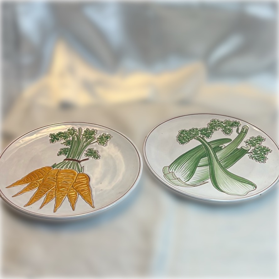 Set Of 2 Italian Majolica Salad Plates
